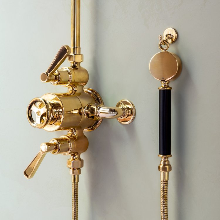 Exklusiva blandare, badkar och badrumsinredning - gamlamejeriet